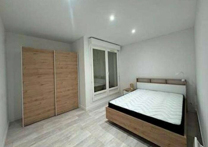 Appartement à louer - Bordeaux - 2 pièces - 1 chambre