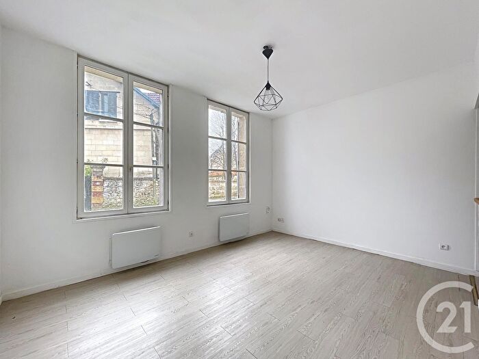Appartement à vendre - Pierrefonds - 2 pièces - 1 chambre