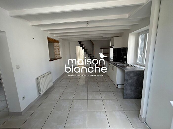 Maison 4 pièces à louer - La Devise