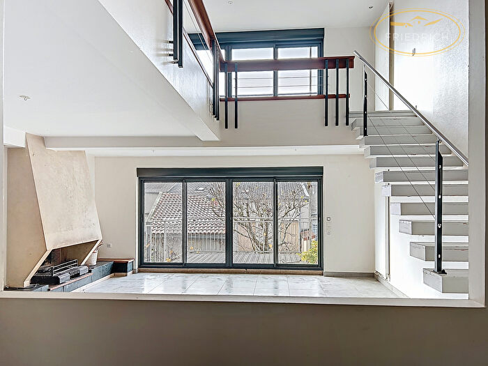 Appartement à vendre - Commercy - 5 pièces - 3 chambres