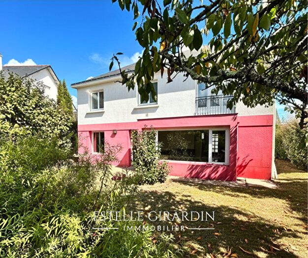 Maison 7 pièces à Nantes, Longchamp, Rond-Point de Rennes, Perverie, Américains, à vendre