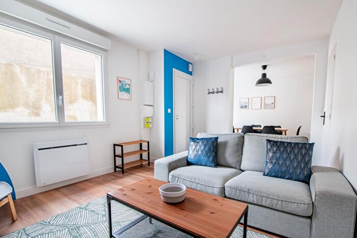 Maison à vendre - Cholet, Lorraine - 4 pièces - 3 chambres