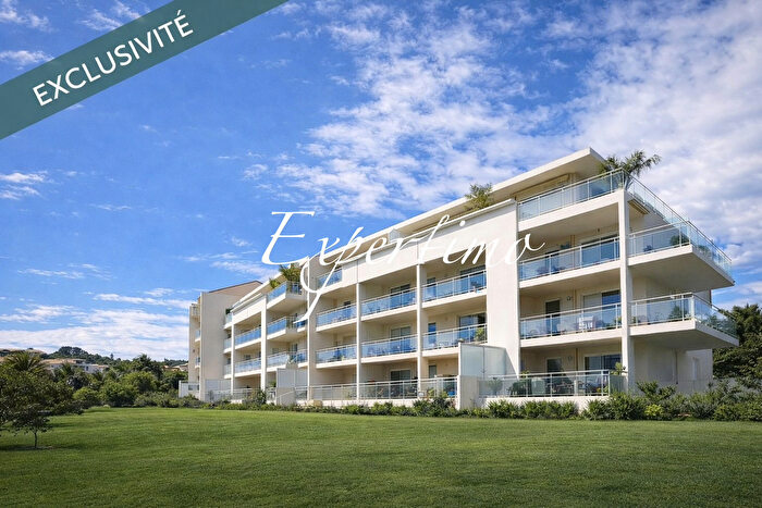 Appartement 2 pièces à vendre - La Ciotat, Mugel, La Garde, Sainte-Croix