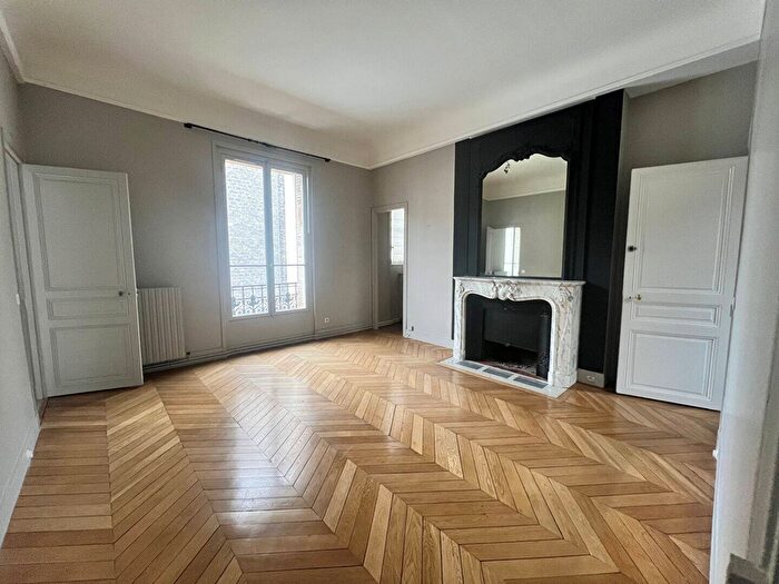 Appartement à louer - Porte Dauphine, Paris ème arrondissement - 2 pièces - 1 chambre