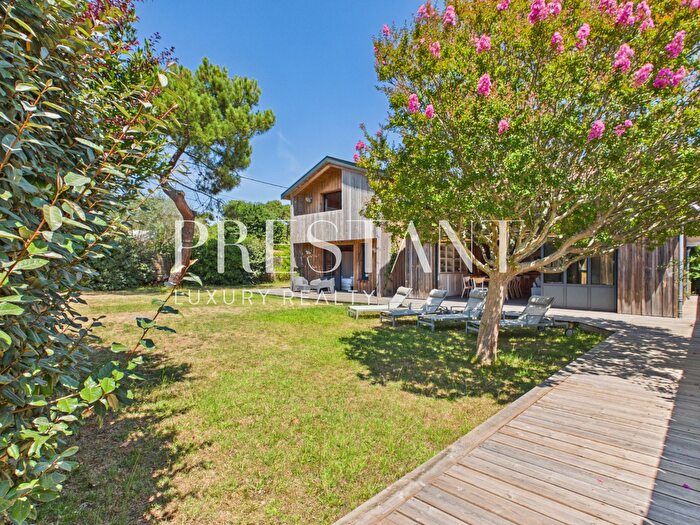 Maison 7 pièces à vendre à Lège-Cap-Ferret
