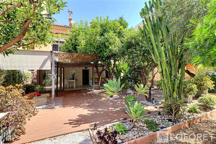 Hyères, Centre-ville - Maison 8 pièces à vendre