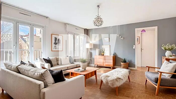 Appartement à vendre - Paris e , Belleville - 2 pièces - 1 chambre