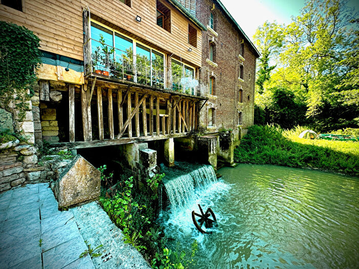 Maison à vendre - Longeville-sur-la-Laines - 13 pièces - 8 chambres