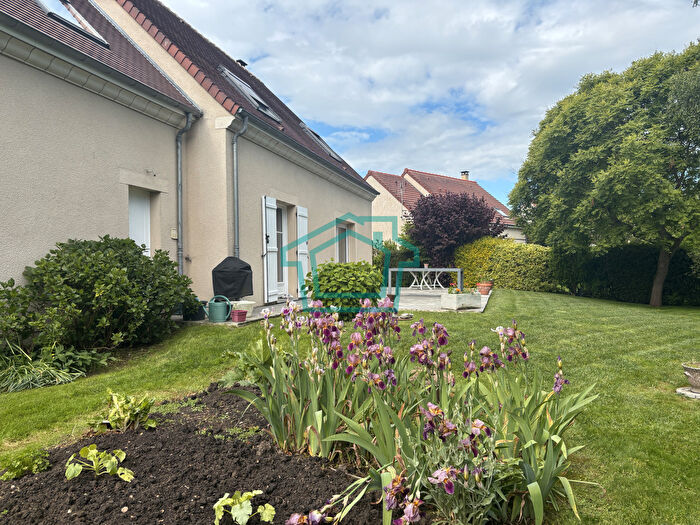 Orgerus - Maison 8 pièces à vendre