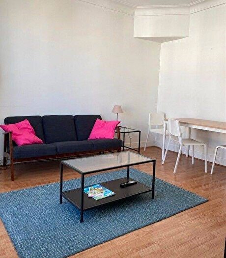 Appartement à louer - Reine-Mairie, Boulogne-Billancourt - 2 pièces - 1 chambre