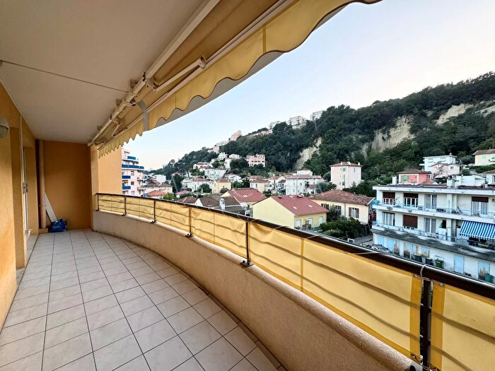 Appartement 3 pièces à Nice, Saint-Sylvestre, à louer