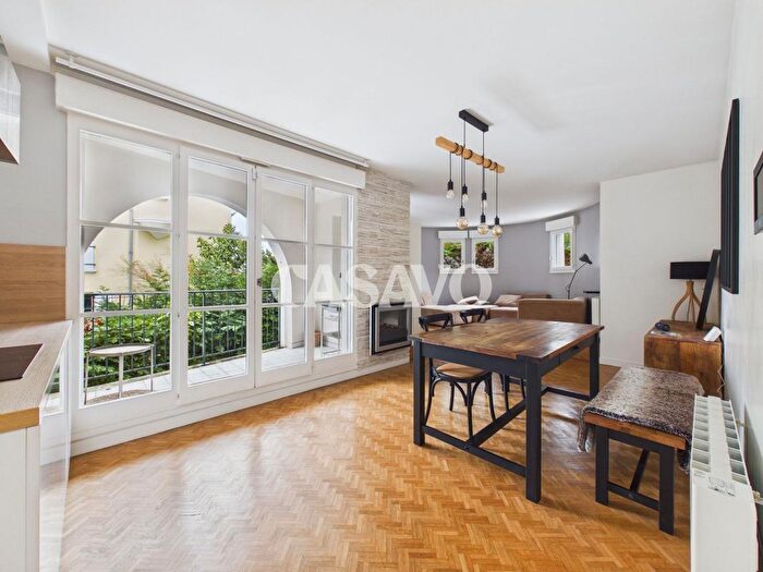 Appartement à vendre - Le Plessis-Robinson, Coeur de Ville - 3 pièces - 2 chambres