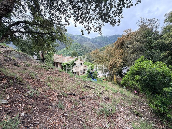 Arles-sur-Tech : Maison 5 pièces à vendre