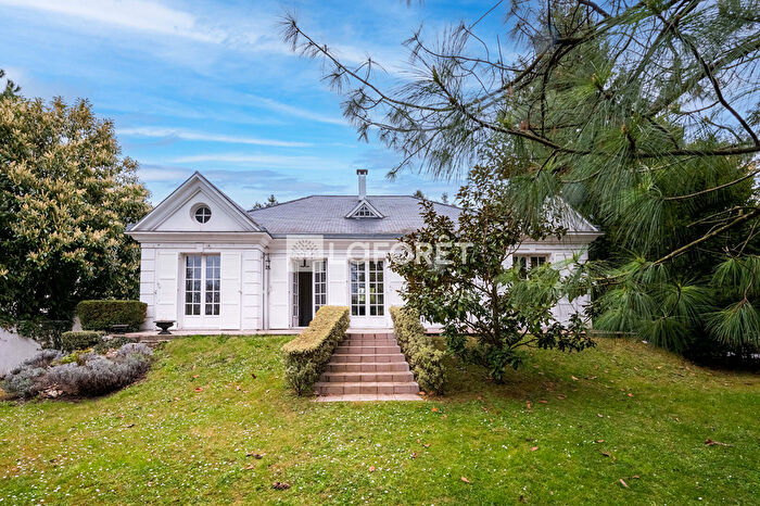 La Celle-Saint-Cloud, La Feuillaume : Maison 9 pièces à vendre