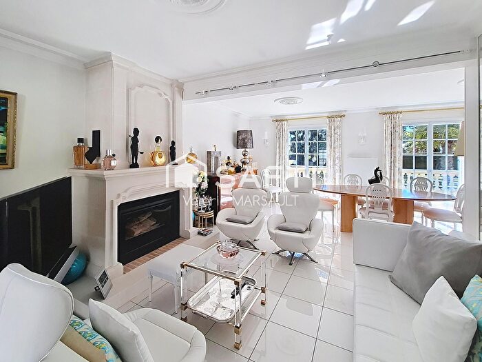 Maison à vendre - Saint-Roch - 6 pièces - 3 chambres