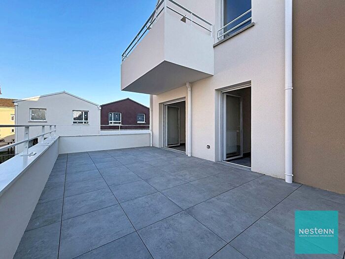 Appartement à louer - Ville Basse-Centre, Montereau-Fault-Yonne - 2 pièces - 1 chambre