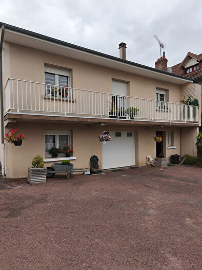 Maison 6 pièces à vendre à Saint-Yrieix-la-Perche