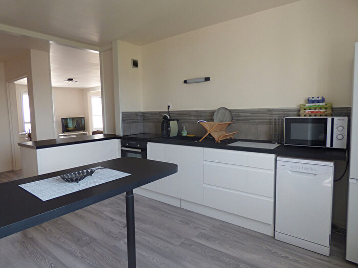 Appartement à vendre - Joué-lès-Tours, Centre-ville - 3 pièces - 2 chambres