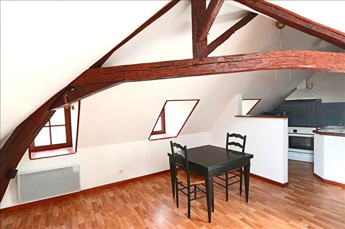 Appartement à louer - Fresnay-sur-Sarthe - 2 pièces - 1 chambre