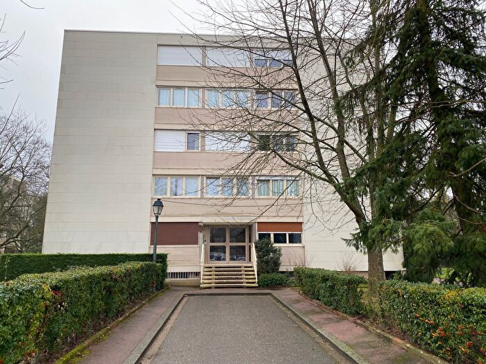 Appartement à vendre - Vélizy-Villacoublay, Le Mail - 3 pièces - 2 chambres