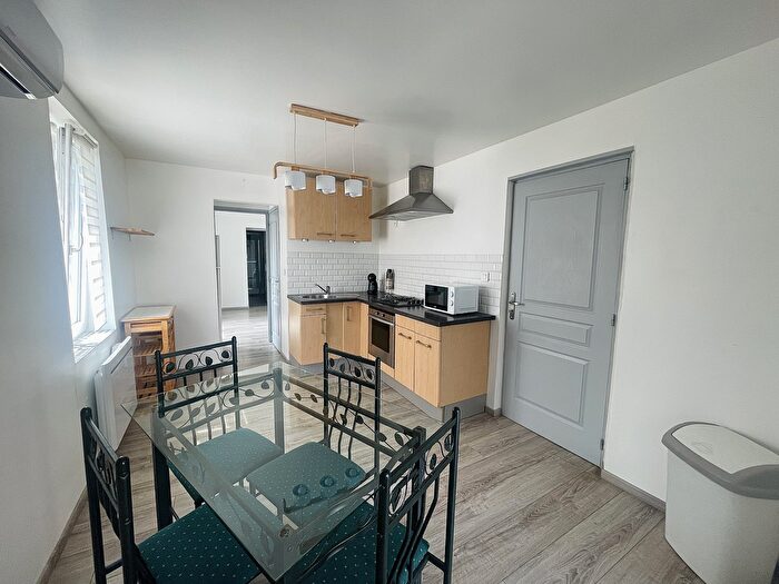 Appartement à louer - Cheniménil - 2 pièces - 1 chambre