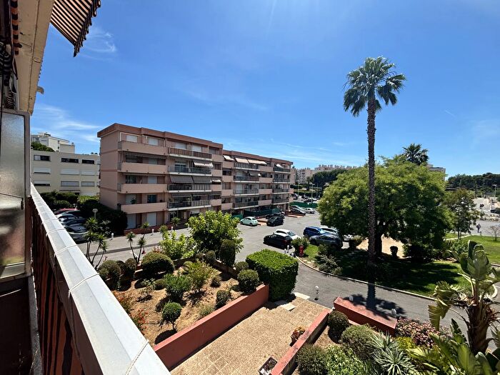 Antibes, Rastines, Super Antibes, Laval, La Fontonne : Appartement 3 pièces à louer