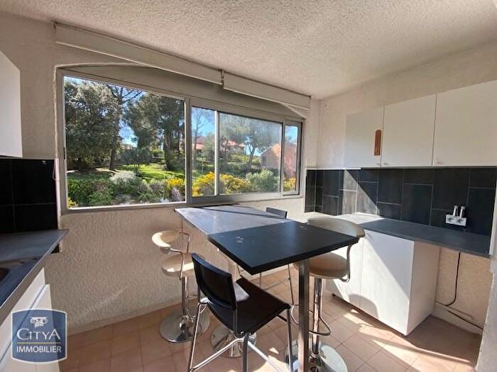 Appartement 1 pièce à vendre à Sanary-sur-Mer, La Cride, Beau Cours