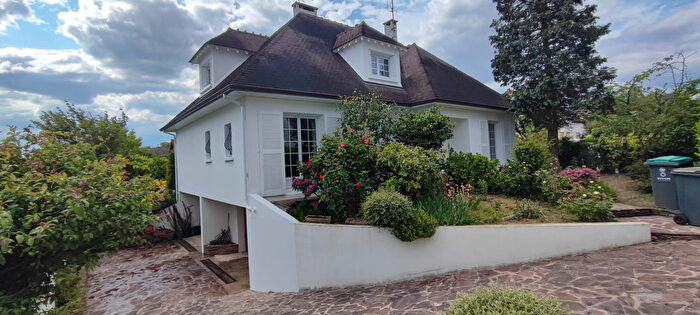 Maison à vendre - Yerres, Grosbois, Sablière, Mare-Armée - 6 pièces - 4 chambres