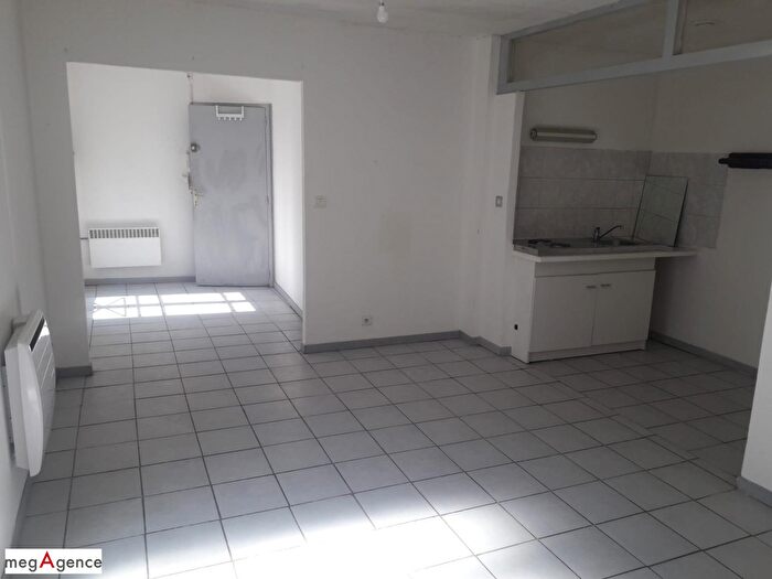 Romorantin-Lanthenay, Centre-ville : Appartement 1 pièce à vendre