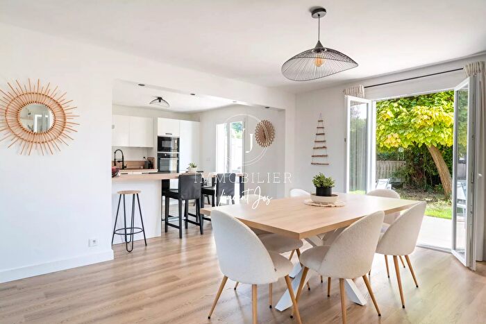 Maison à vendre - Orgeval - 6 pièces - 4 chambres