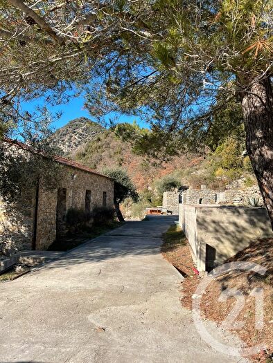 Maison à vendre - Sospel - 4 pièces - 3 chambres