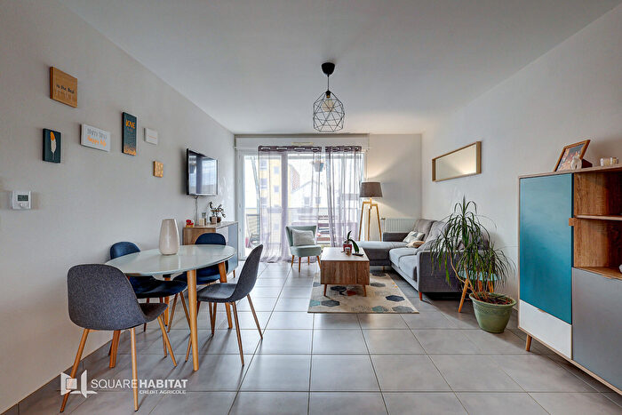 Appartement 3 pièces à Dijon, Les Péjoces, à louer