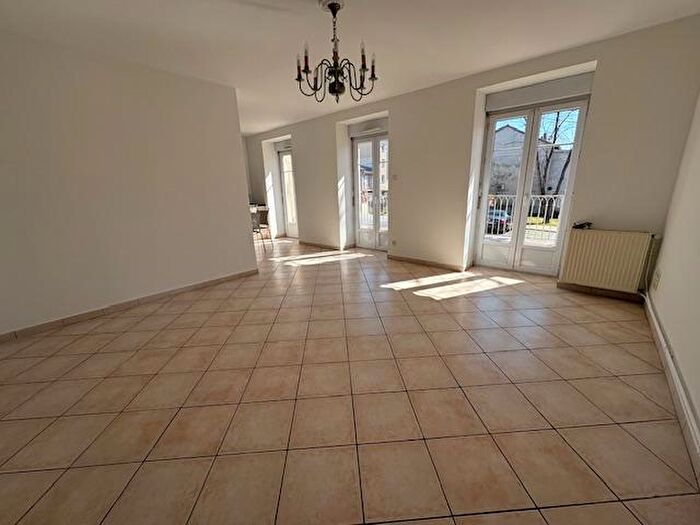 Appartement à louer - Le Péage-de-Roussillon - 4 pièces - 3 chambres