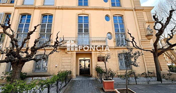 Appartement à vendre - Aix-en-Provence, Val Saint-André - 2 pièces - 1 chambre