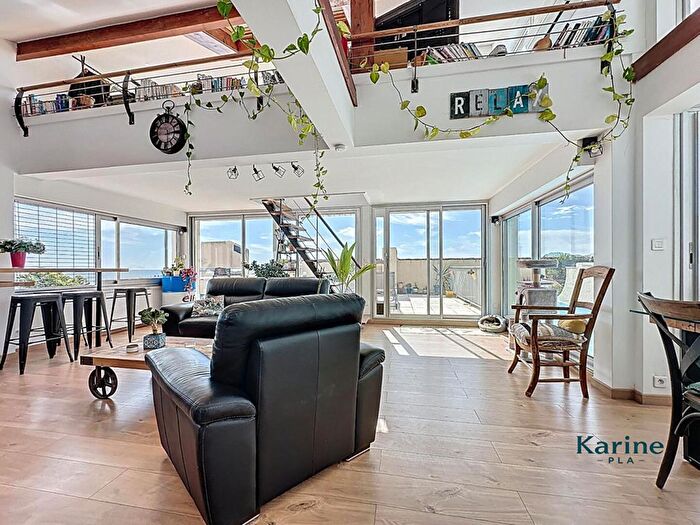 Appartement à vendre - Fleury, Saint-Pierre, Les Cabanes - 4 pièces - 3 chambres