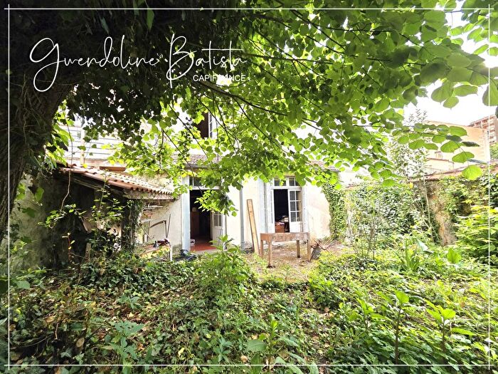 Maison 9 pièces à Bergerac, Centre-ville, à vendre