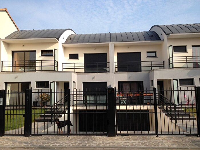 Maison 4 pièces à louer à Ormesson-sur-Marne