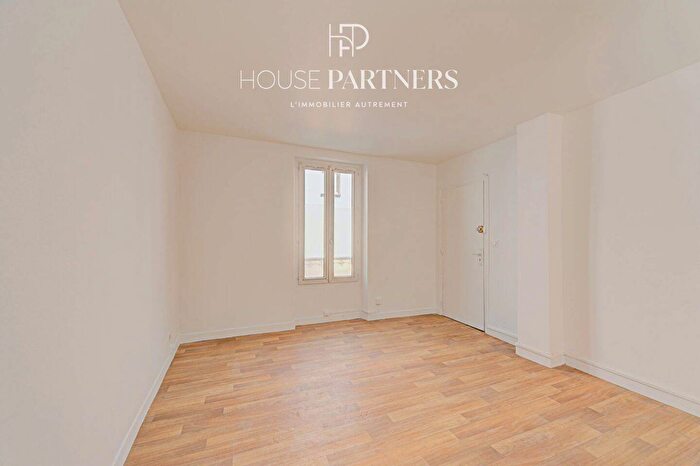 Appartement 1 pièce à louer - Rueil sur Seine-Plaine-Gare, Rueil-Malmaison