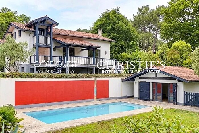 Arbonne : Maison 7 pièces à vendre