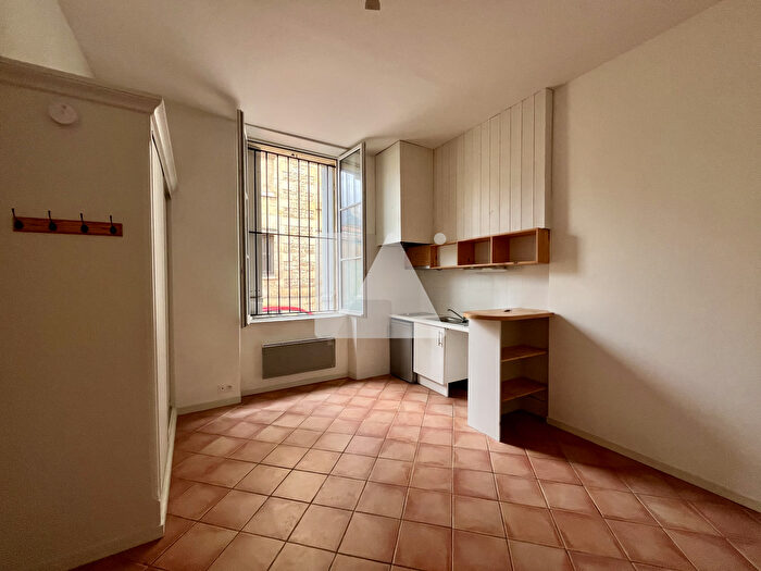 Appartement à louer - Bordeaux, Saint-Christoly - 1 pièce