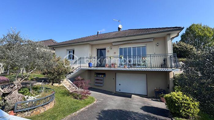 Maison 7 pièces à vendre à Charleville-Mézières, Etion