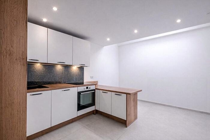 Appartement à vendre - Thonon-les-Bains, Est - 3 pièces - 1 chambre