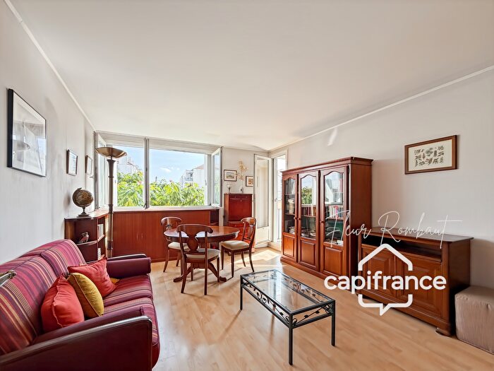 Appartement 2 pièces à Trappes, Centre-ville, Jaurès, Gare, à vendre