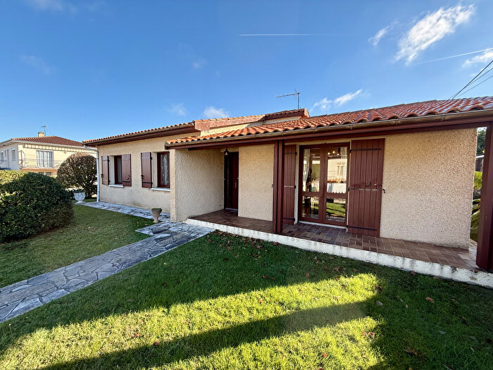 Maison à vendre - Villeneuve-sur-Lot, Saint-Etienne - 4 pièces - 3 chambres