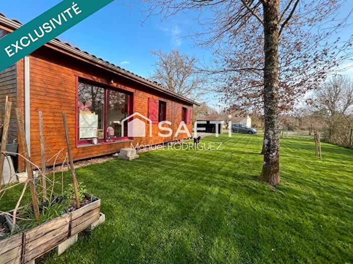 Maison 4 pièces à Sore, à vendre