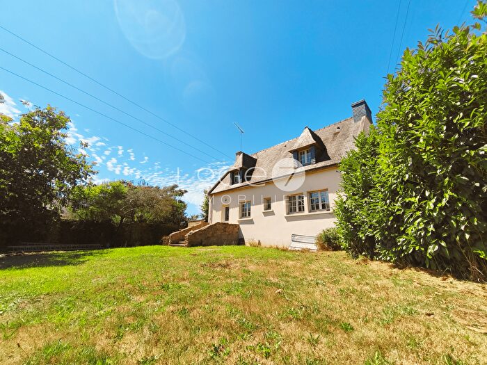 Maison à vendre - Tréméven - 6 pièces - 4 chambres