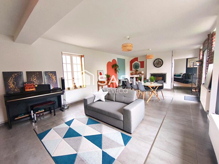 Maison à vendre - Preux-au-Bois - 7 pièces - 4 chambres