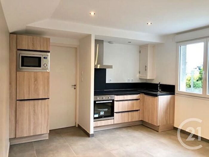 Maison à louer - Fougères, Paron, Orières, Ecartelée, Bonabry - 2 pièces - 1 chambre