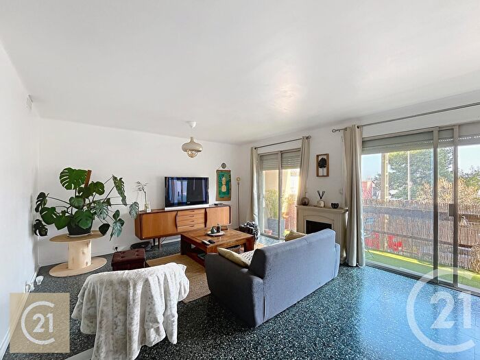 Appartement à louer - Béziers, Garrissou, Plaisance - 3 pièces - 2 chambres