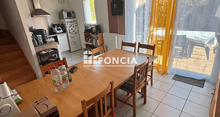 Appartement à vendre - Pluneret - 4 pièces - 3 chambres